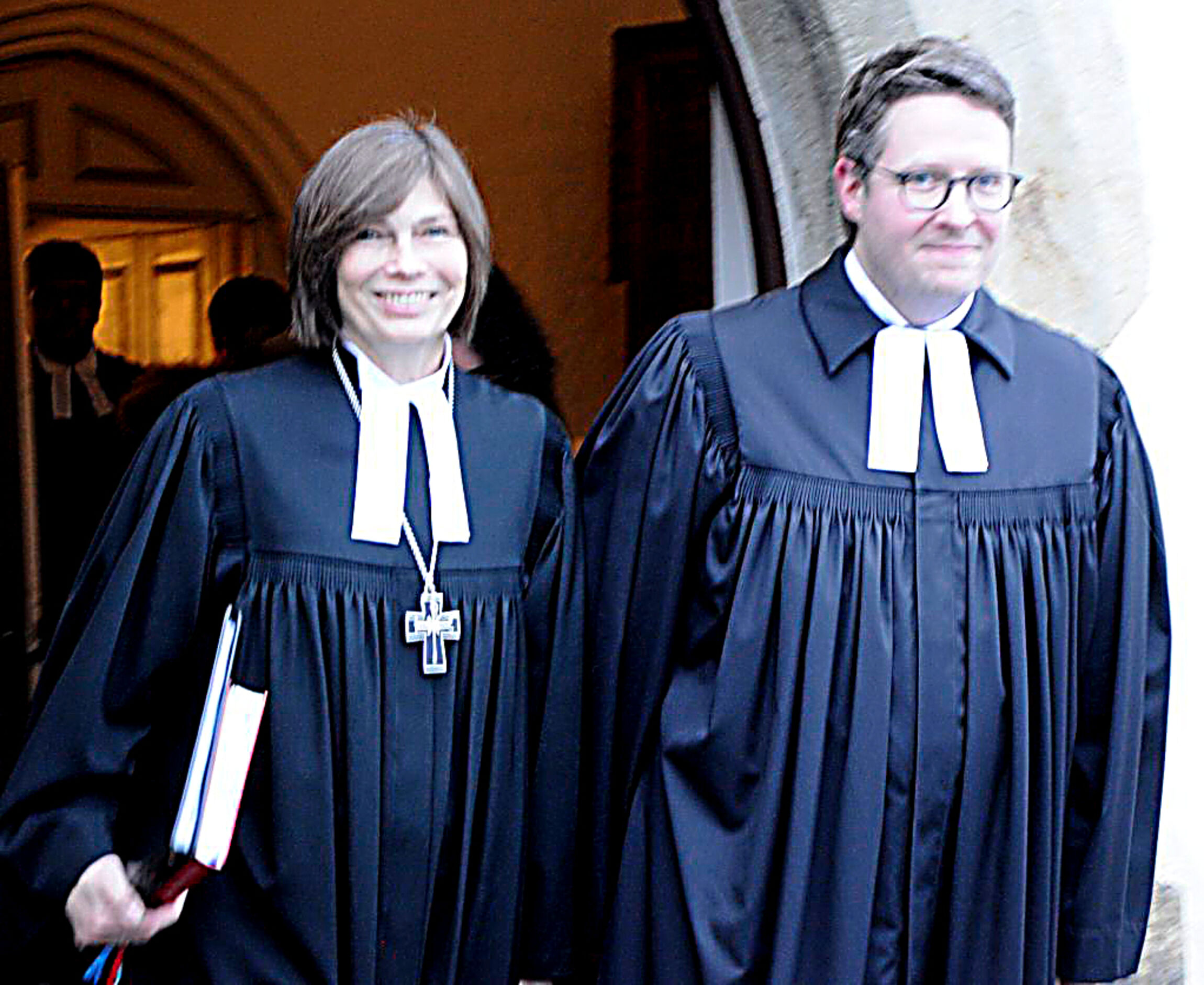 Volle Kirche, viel Gelächter bei der Ordination von Michael Weiland